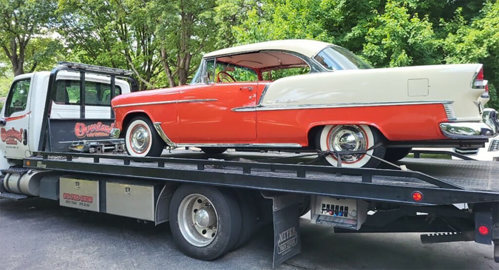 Flatbed Towing Service 24/7 | Hire a Flatbed Tow Truck